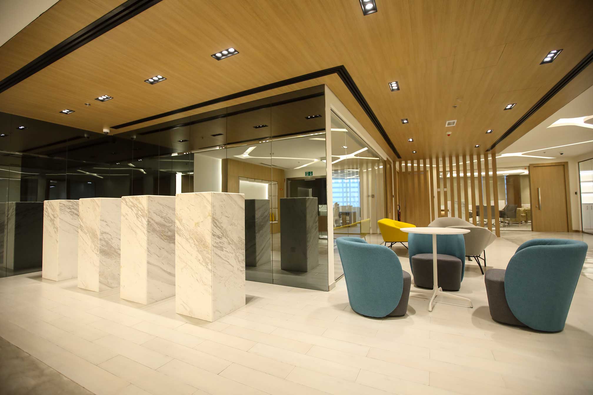 DIFC AL BADDAD OFFICES – Pluto FitOuts
