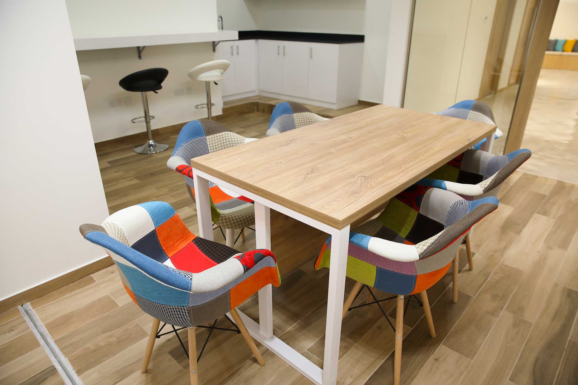 DIFC AL BADDAD OFFICES – Pluto FitOuts