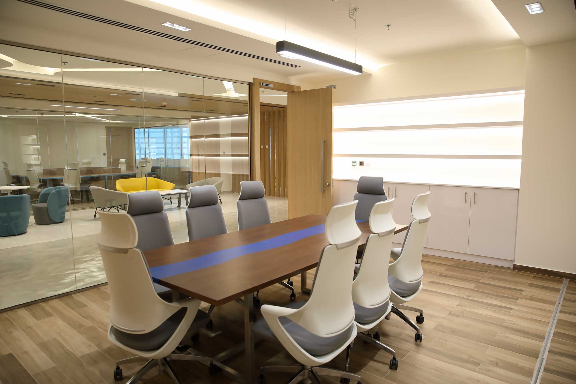 DIFC AL BADDAD OFFICES – Pluto FitOuts